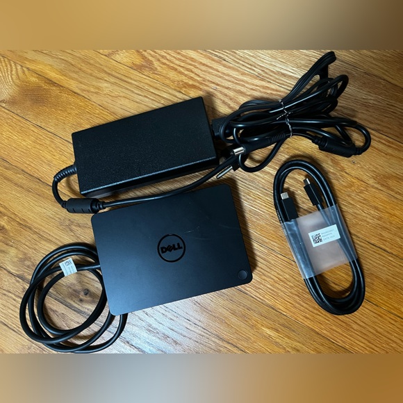 Dell | Computers, Laptops & Parts | Docking Station Wd 5 Dell Black 18 ...